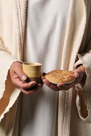 The Eucharistic Celebration Explained For Children | CatholicJules.net